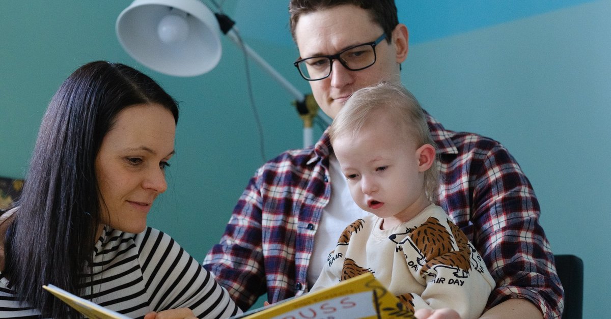 Dzīvība sarežģītos apstākļos. Mazās Sniedzes un Ernesta pieredze bērnu ...