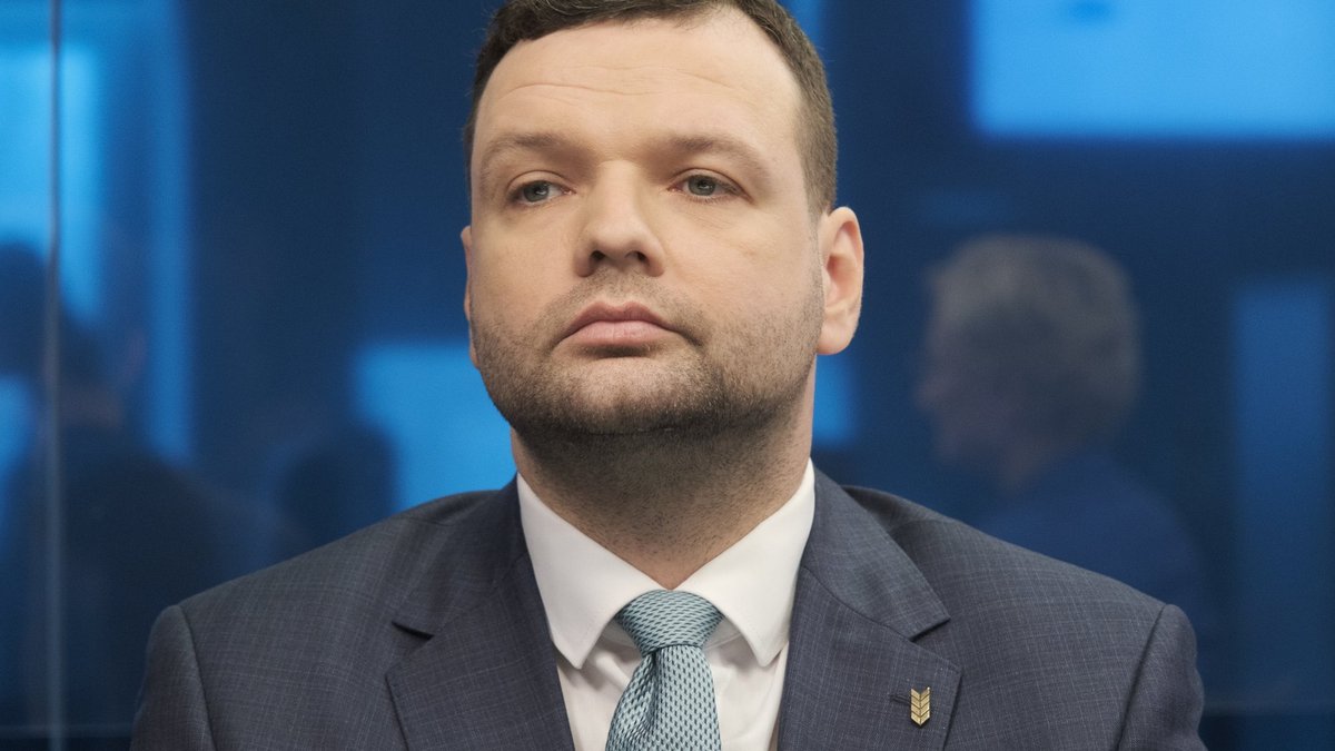 Социальные работники трудятся на грани выгорания, считает министр благосостояния