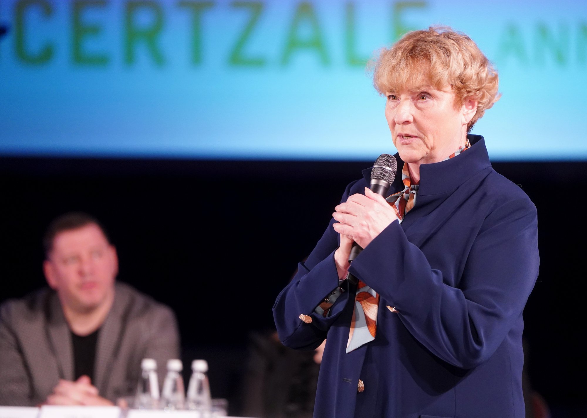 Dzintaru koncertzāles vadītāja: Krievijas pasu turētājiem kara laikā ...