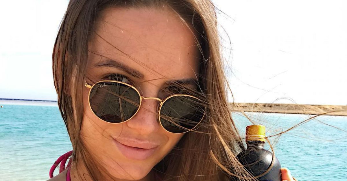 Latviešu kailfoto modele Sabīne priecē ar ļoti godīgu bildi