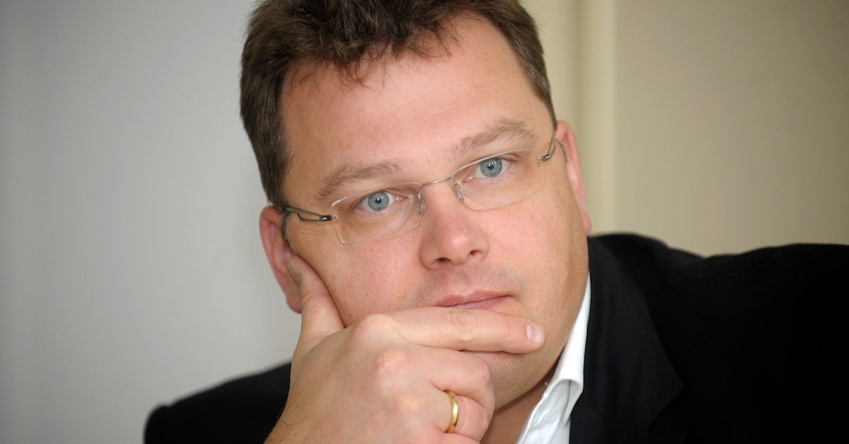 Рунгайнис: Citadele могут купить уже работающие в Латвии крупные банки