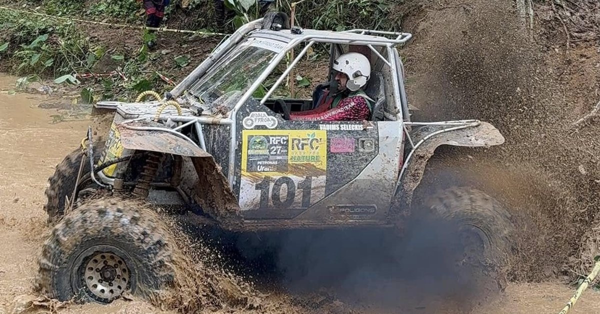 Latvijai zelts Malaizijas džungļos notikušajā "bezceļu braukšanas olimpiādē"