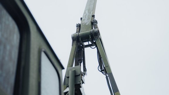 Foto: Gaisa spēki saņem "Giraffe" 1X radarus