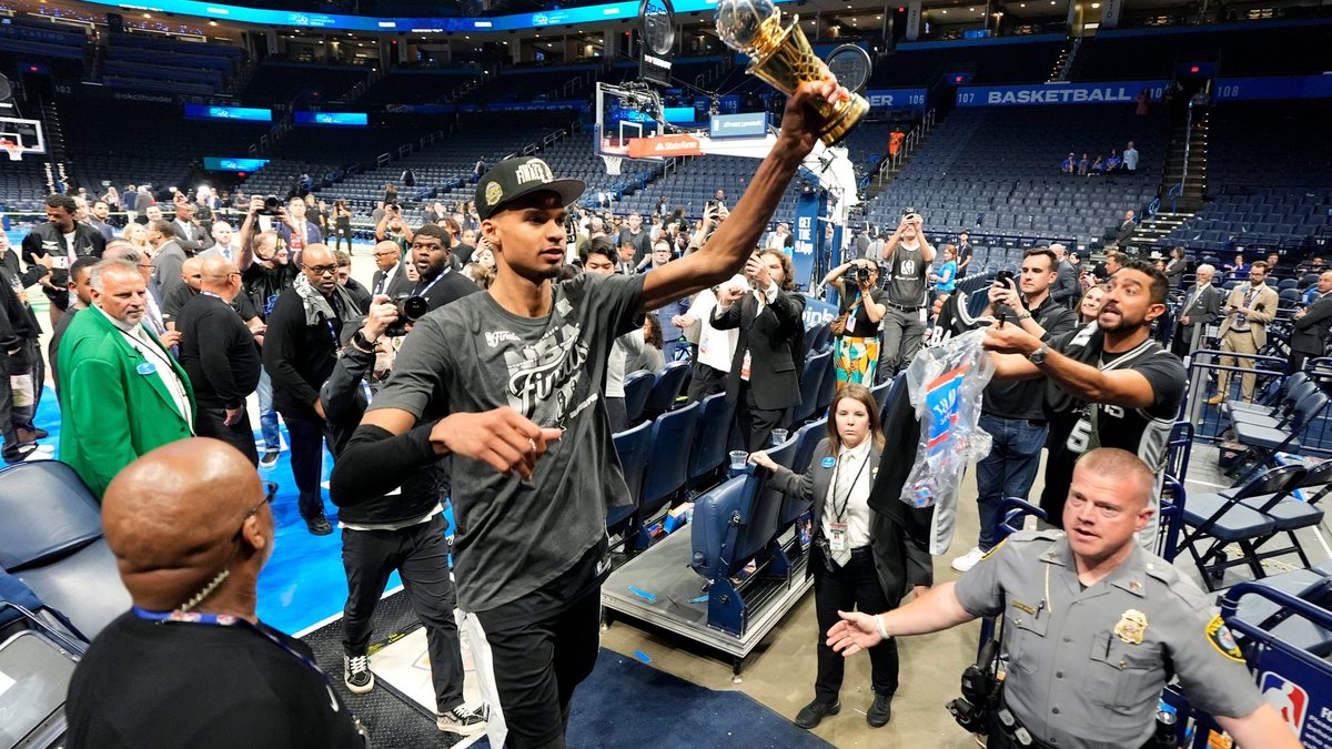 Oklahomasitijas "Thunder" noliek NBA čempionu pilnvaras