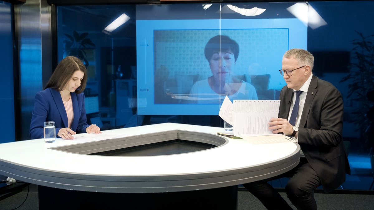 "Spried ar Delfi", vai valsts tēriņu mazināšanai būs "jāsavelk jostas ...