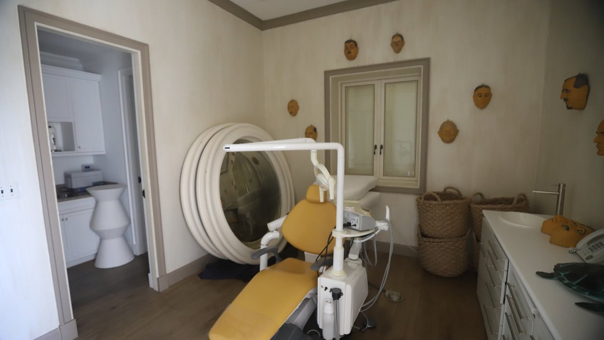 Foto: Ieskats dzimumnoziedznieka Epstīna villā uz privātas salas