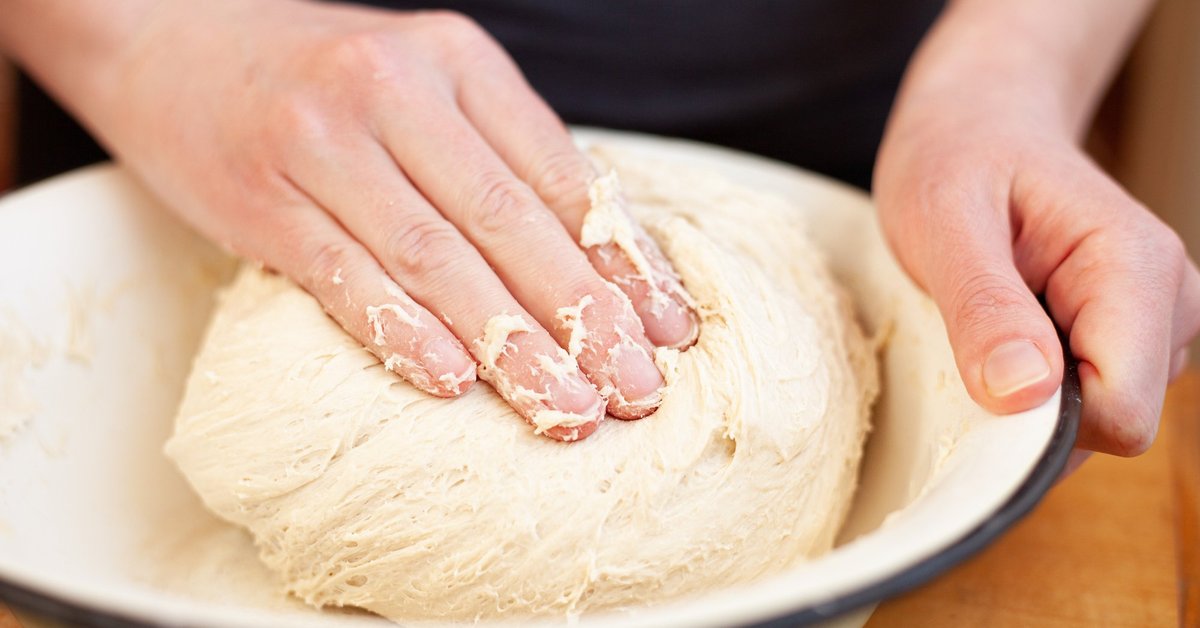 Kā izglābt pīrāgus un citus rauga mīklas gardumus? Pārbaudi raugu!