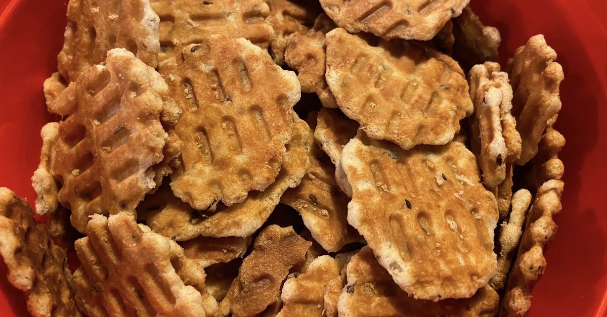 Siera cepumi ar ķimenēm vafeļpannā