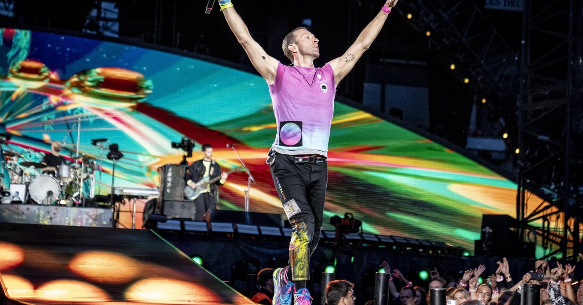 Pirmo reizi tiešraidē varēs baudīt Glastonberijas festivāla galvenos ...