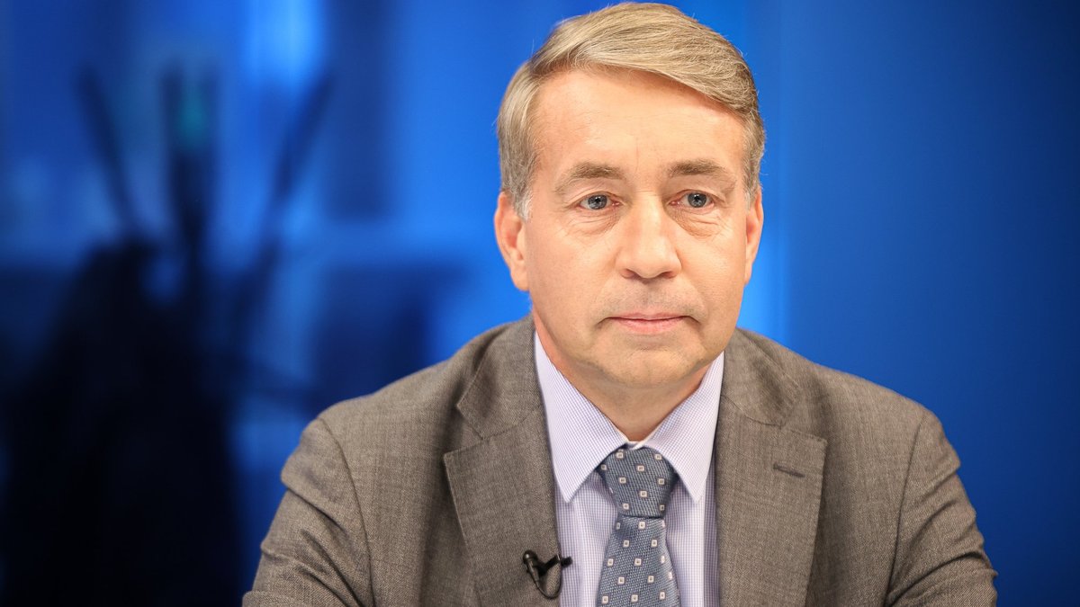 Uldis Augulis šķīries no trešās sievas