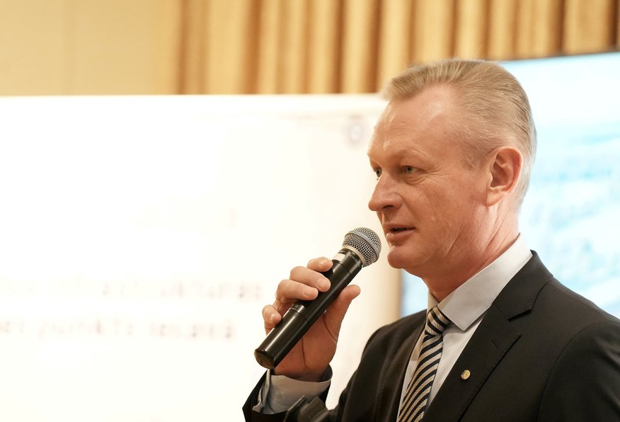 Trīspadsmit novadi ceturtdien tikuši pie jaunas vadības (plkst. 20.36)