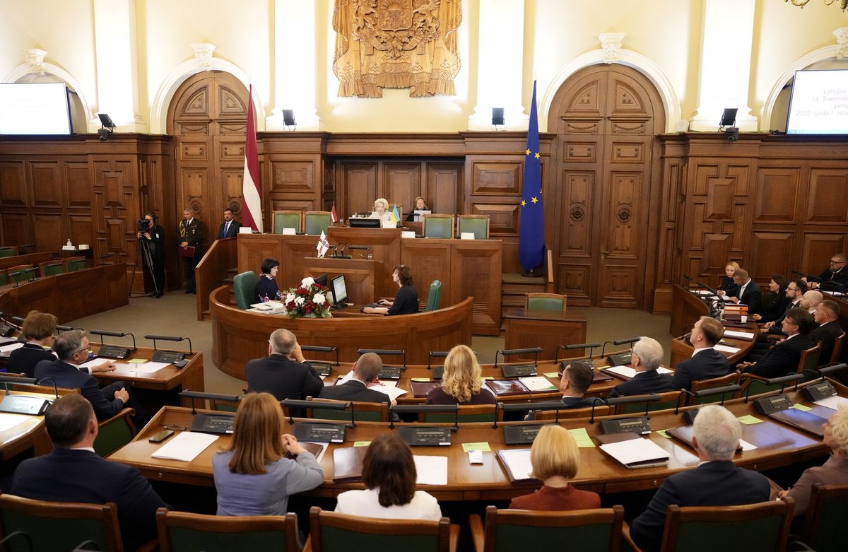 Latgaliešu valoda, Tēvreize un pārteikšanās – 14. Saeimas deputāti ...