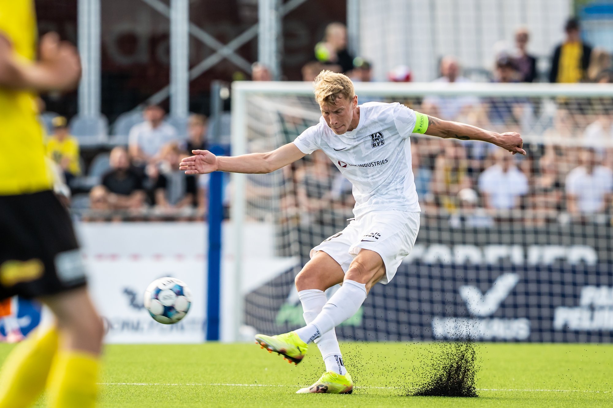 RFS un "Riga" futbolisti iekļūst Latvijas kausa pusfinālā