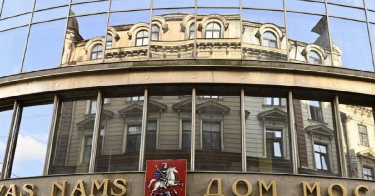 'Maskavas namu' pārdos; līdzekļus novirzīs Ukrainas atbalstam