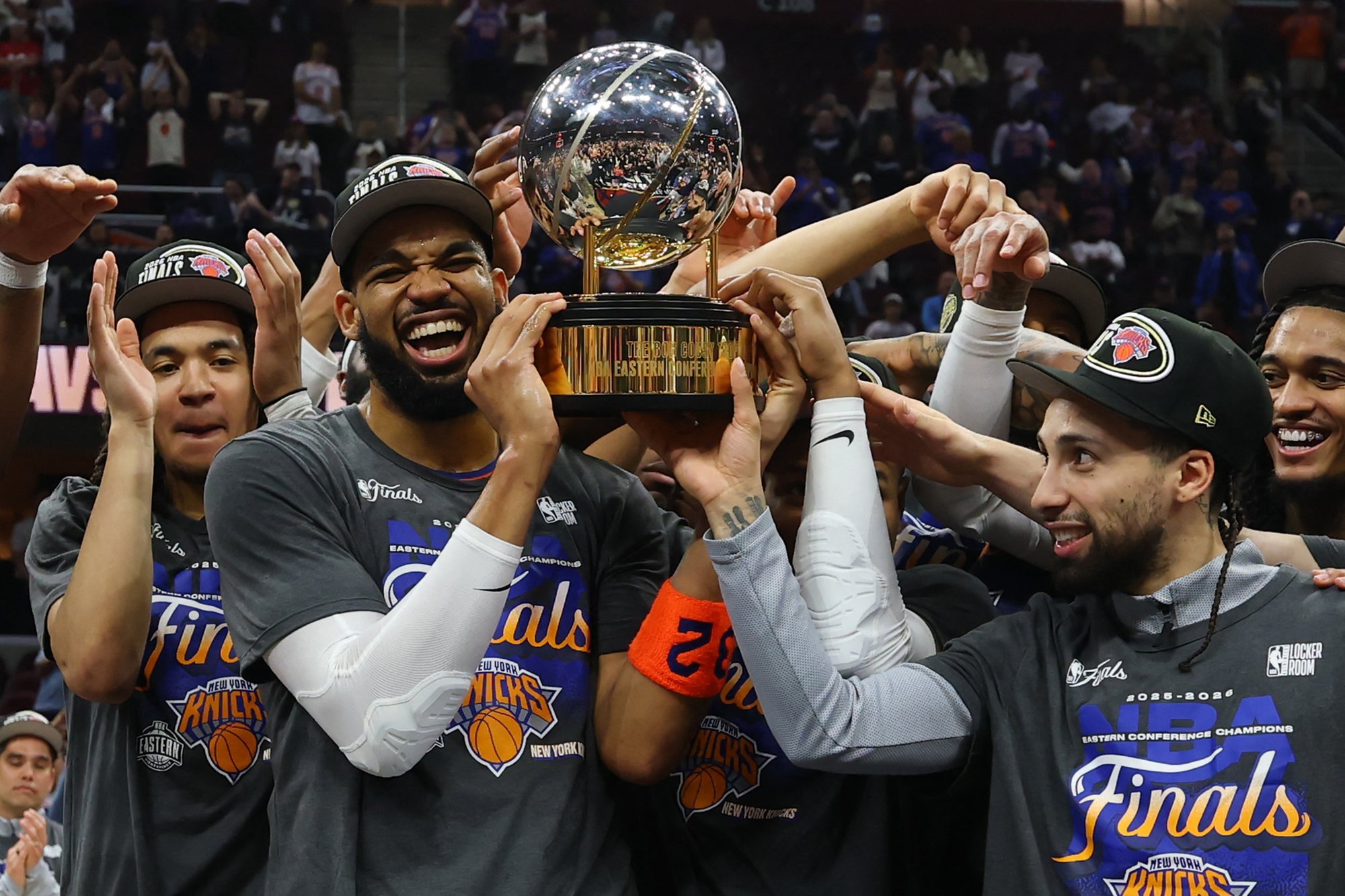 Neapturamā "Knicks" atkal grauj un pirmoreiz kopš 1999. gada sasniedz ...