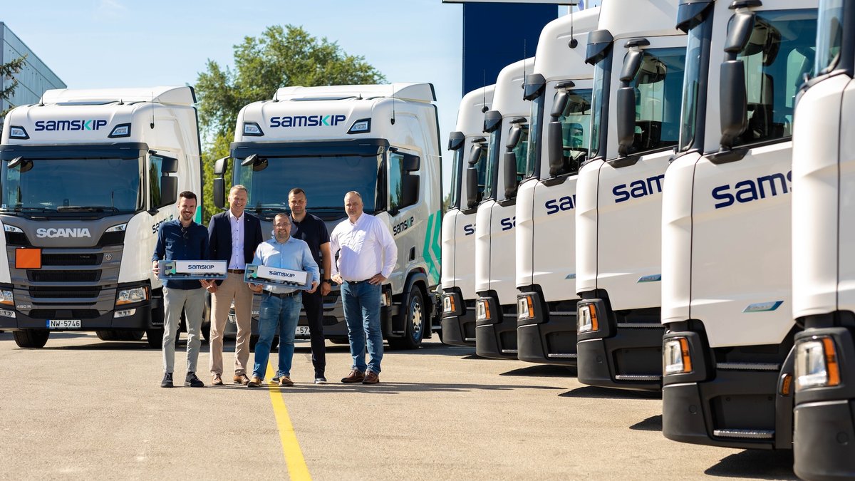Foto: 80 kravas auto – "Scania Latvia" noslēdzis vērienīgu darījumu