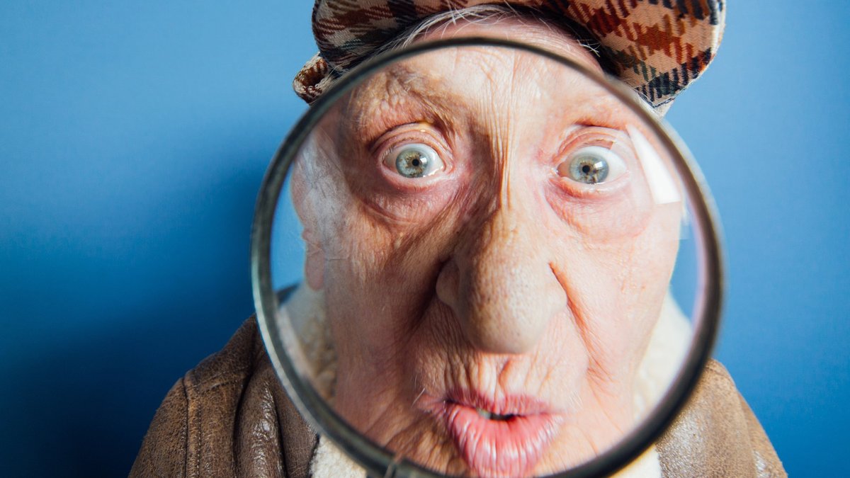 Skaidras naudas iemaksas zem lupas – ko paredz sliekšņa deklarācijas ...