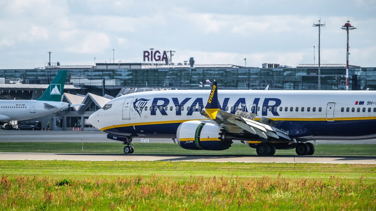 С 12 ноября Ryanair полностью переходит на цифровые посадочные талоны