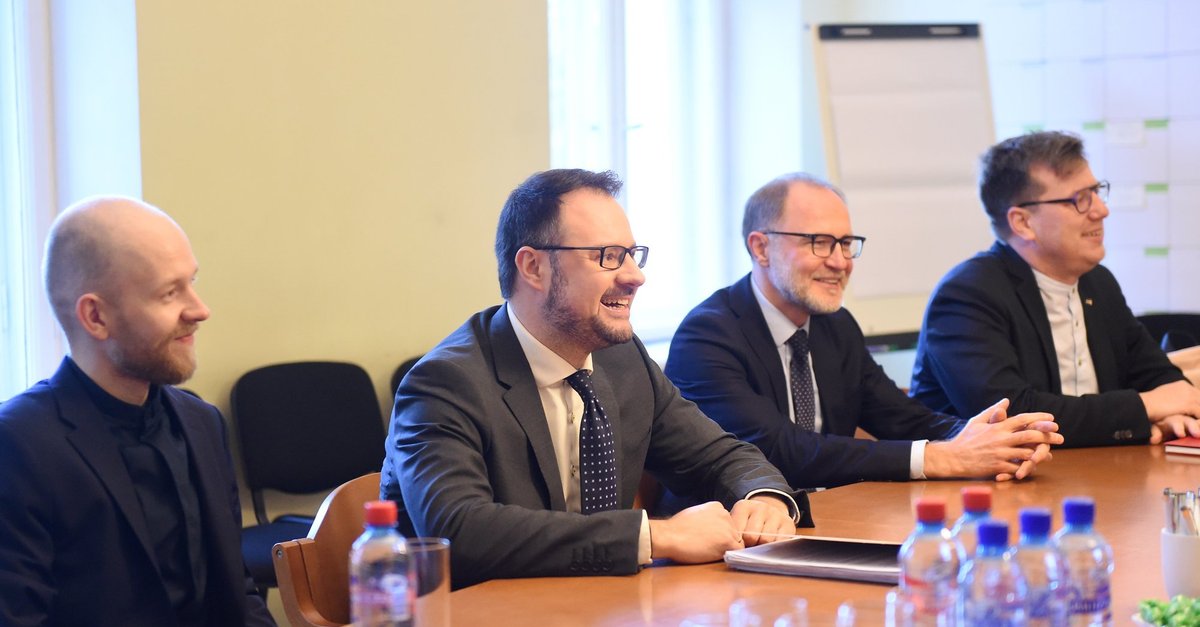 TV neveikli pazib 'Progresīvo' plāni ministru krēslu dalīšanā