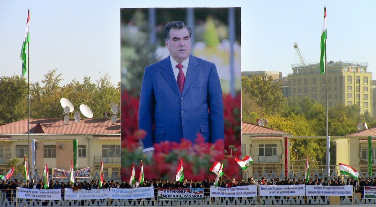Tadžikistānas prezidents savu dēlu ieceļ par galveno korupcijas apkarotāju