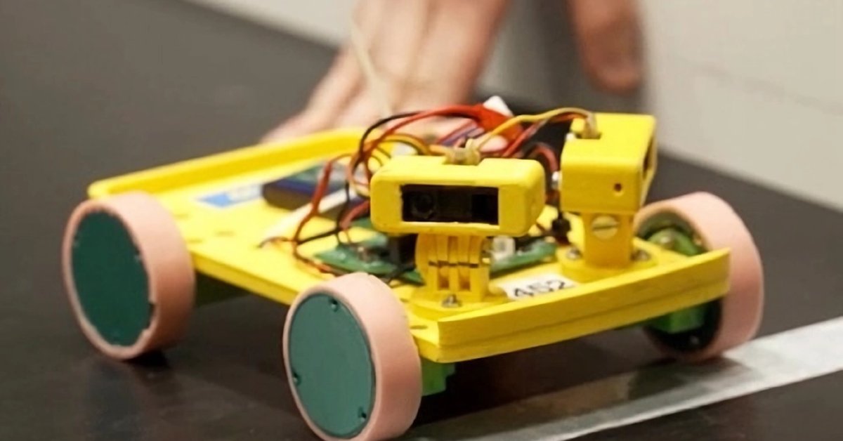 Video: Timrots pēta, kā Latgalē būvē labākos robotus pasaulē