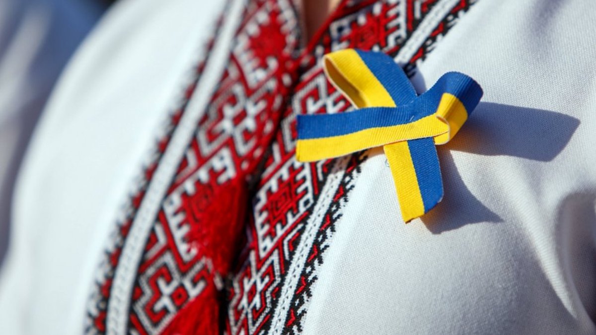 Исследование: ненависть к украинцам в Латвии распространяют русскоязычные каналы в TikTok и Telegram