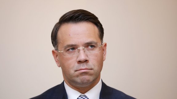 Biedrība "Tiesiskums.lv" par OIK cilvēkus maldinājusi, secinājis PTAC ...