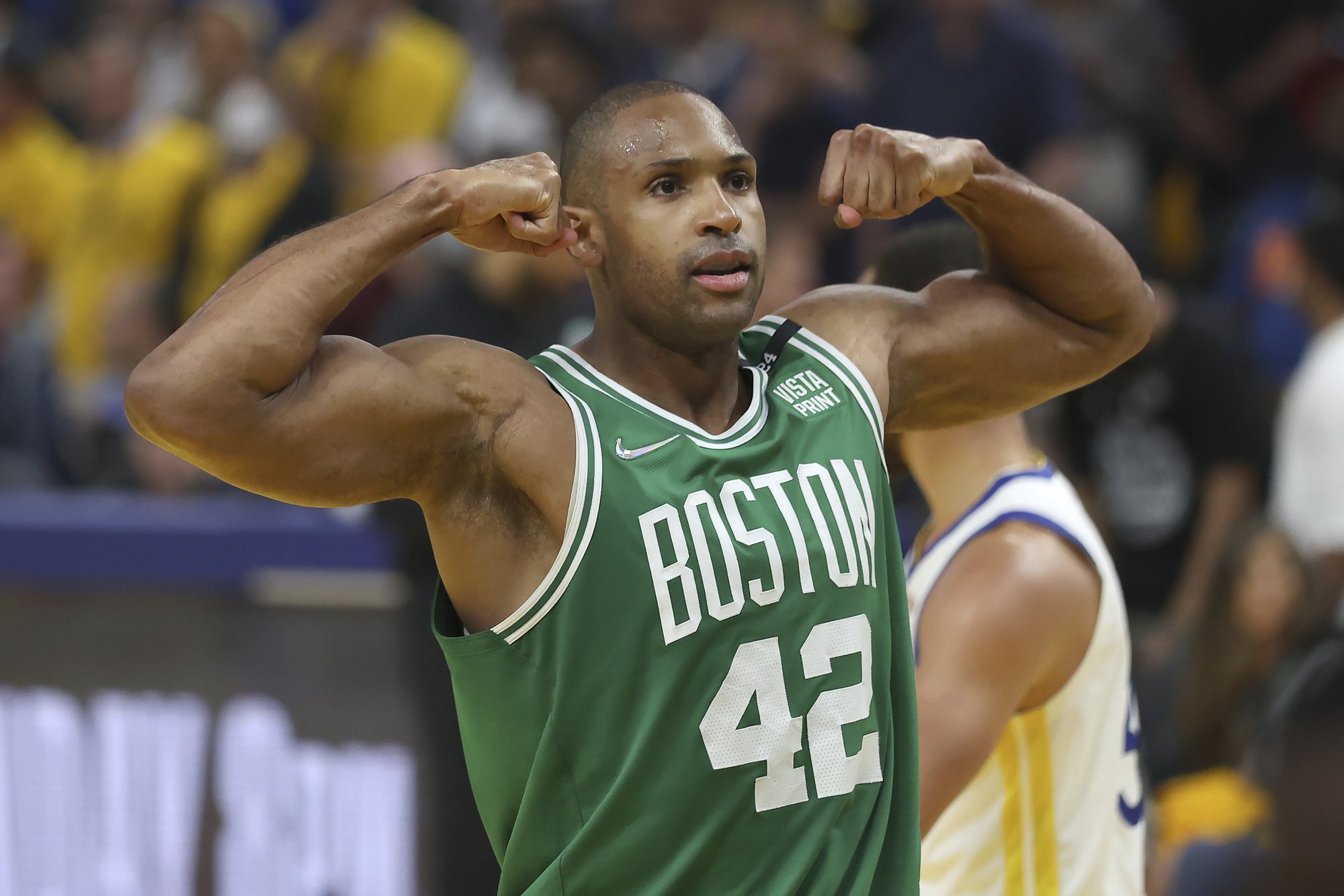 Bostonas "Celtics" atslēgas spēlētājs varētu pārcelties uz tiešo konkurenti